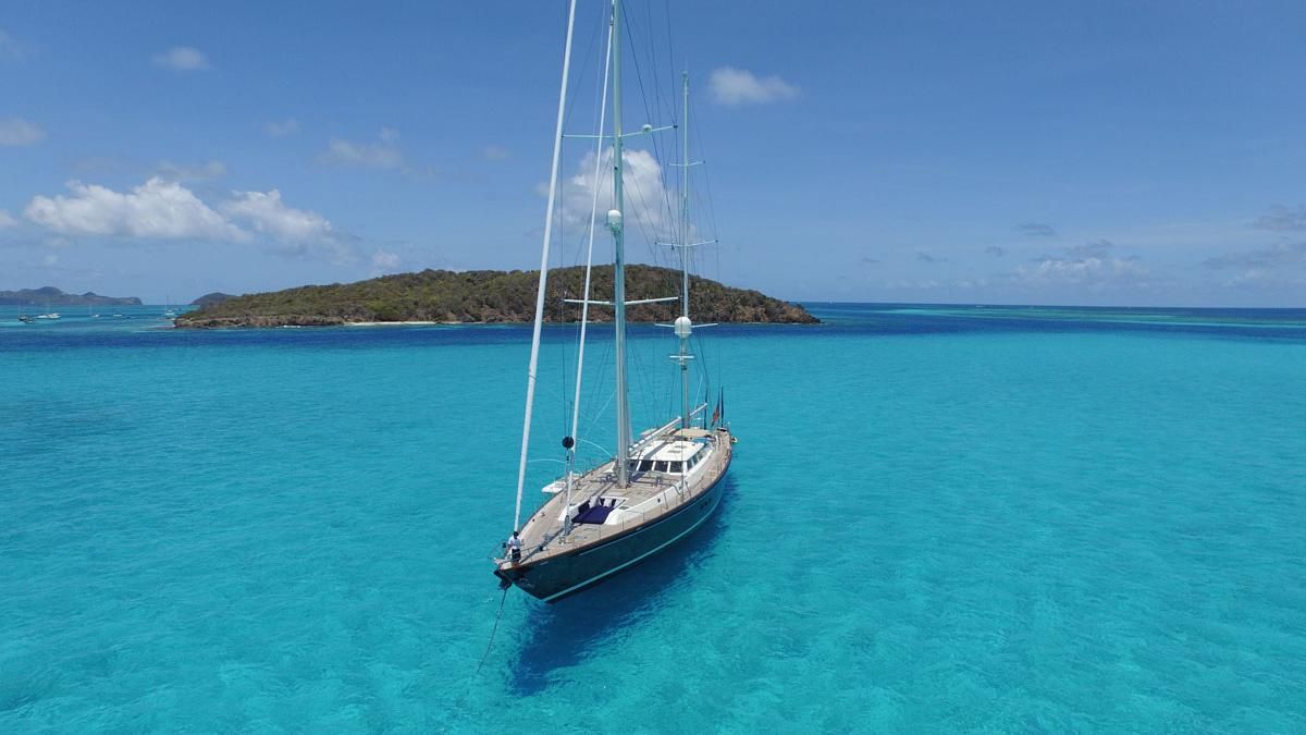 SURAMA yacht for sale (Royal Huisman, 40.7m, 1997)